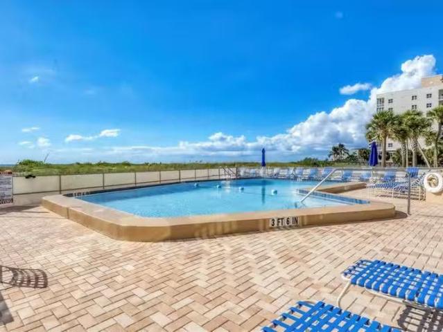 555 The Esplanade North, Unit 301, Venice, FL 34285