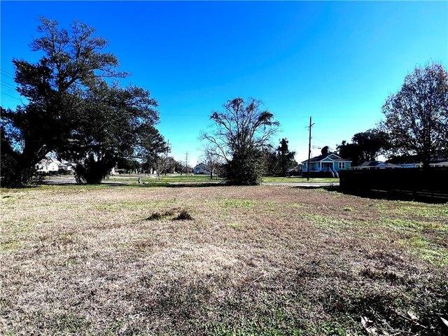 5564 Cameron Blvd Lot 185H, New Orleans, LA 70122
