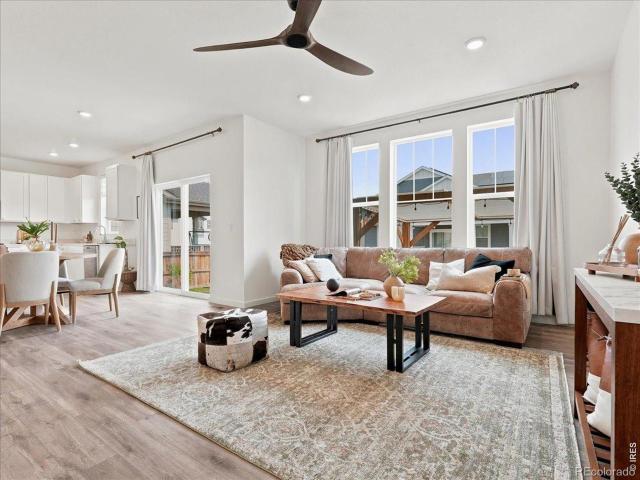 5564 Fleur De Lis Lane