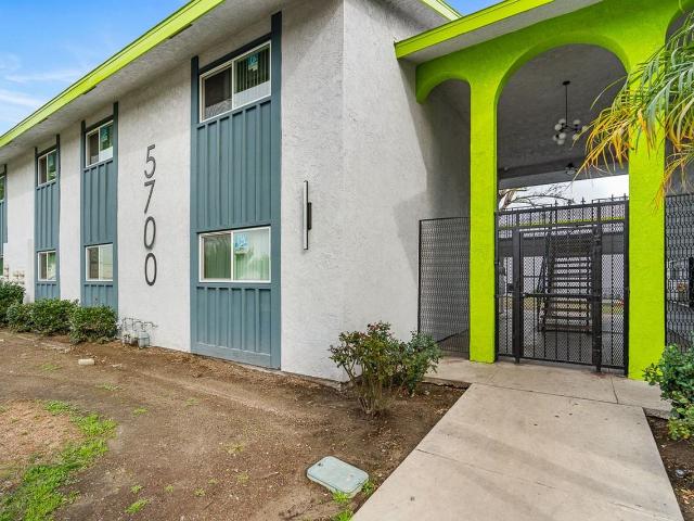 5565 Ackerfield Ave. 3 Bedroom Apartment for Rent at 5565 Ackerfield Ave, Long Beach, CA 90805 Paramount and South