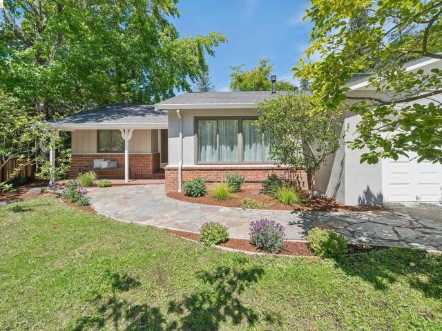 5565 Florence Ter