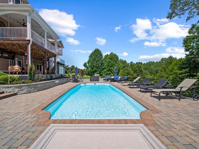 5565 Keller Road