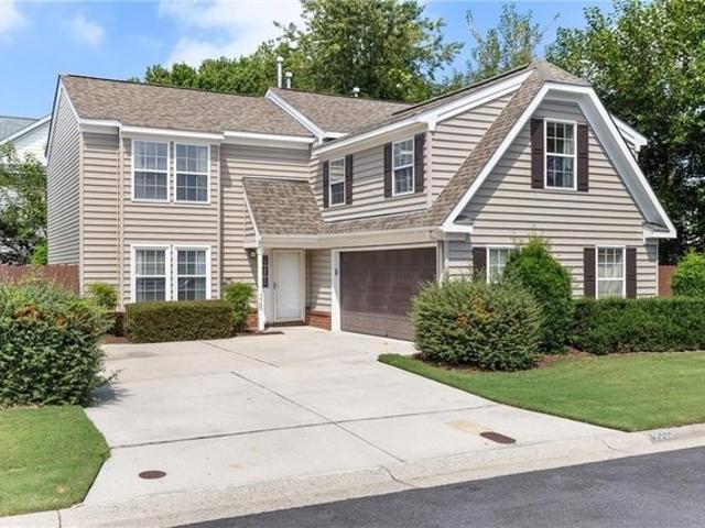 5565 Port Royal Dr, Virginia Beach, VA 23462