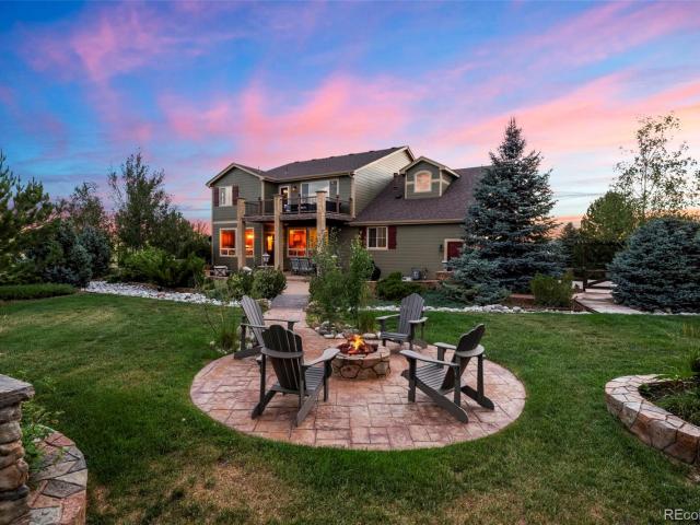 5565 Southwind Circle