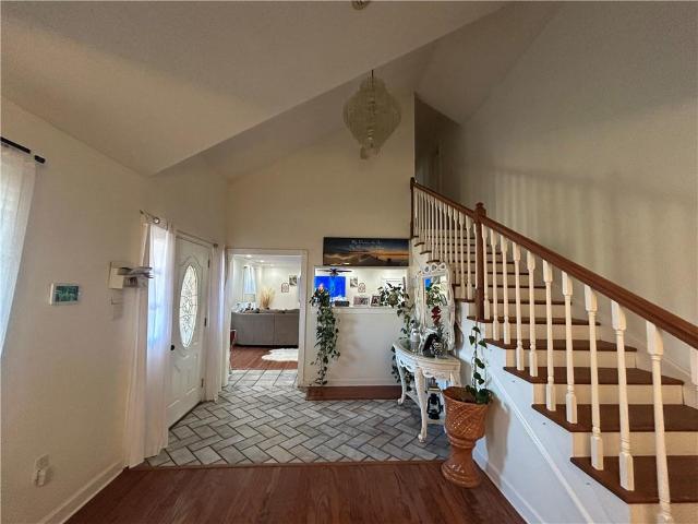 5565 Trinity Drive