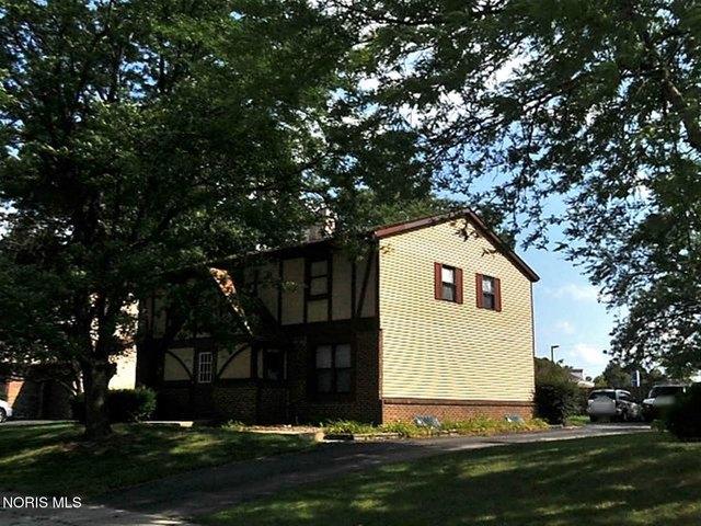 5565 Willowood Ct, Toledo, OH 43615