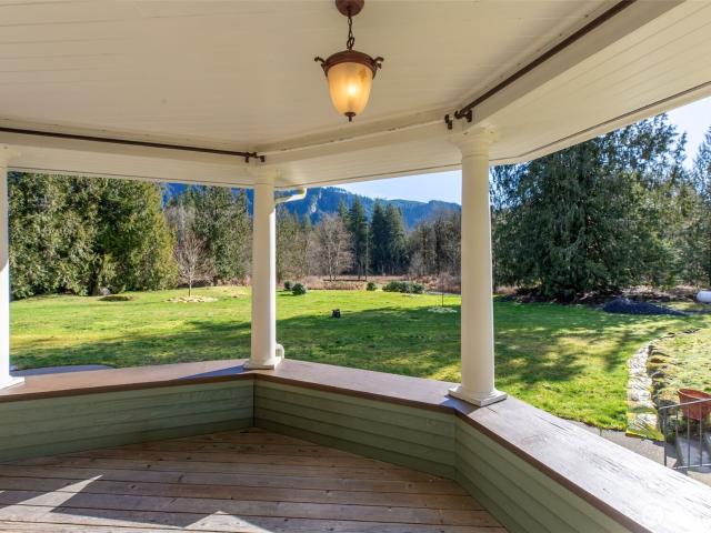 5566 Williams Lake Rd, Deming, WA 98244 | MLS #2480