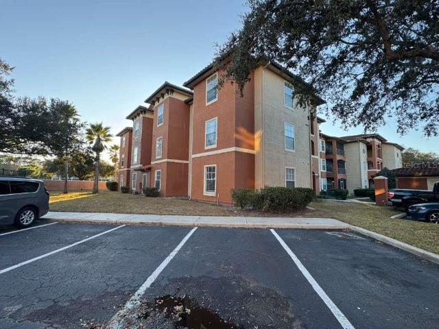 5560 Metrowest Blvd, Unit 201, Orlando, FL 32811 | MLS #O6384 | Compass