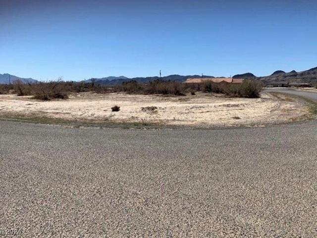 5560 N Carlos Pl, Pahrump, NV 89060