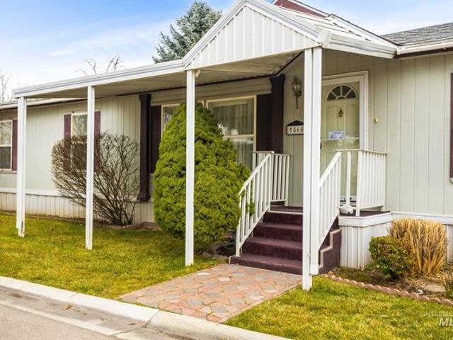 5560 N Fairfax Ln, Garden City, ID 83714