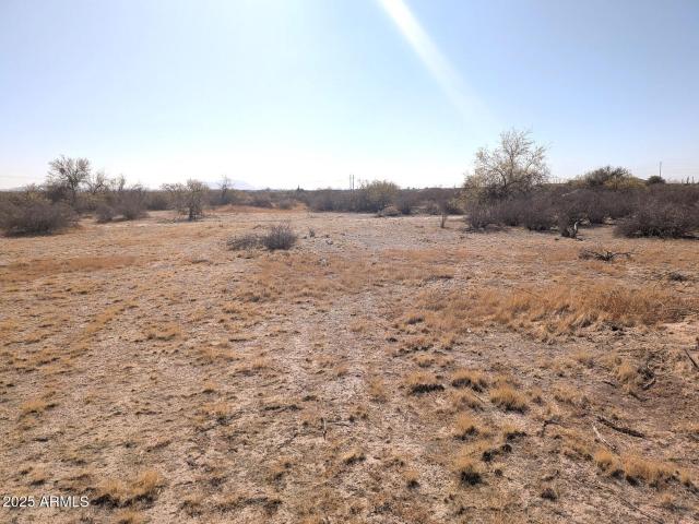 5560 E ROBIN Road # C2 D