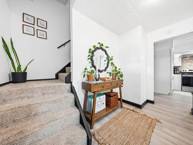 5560 Fescue Drive