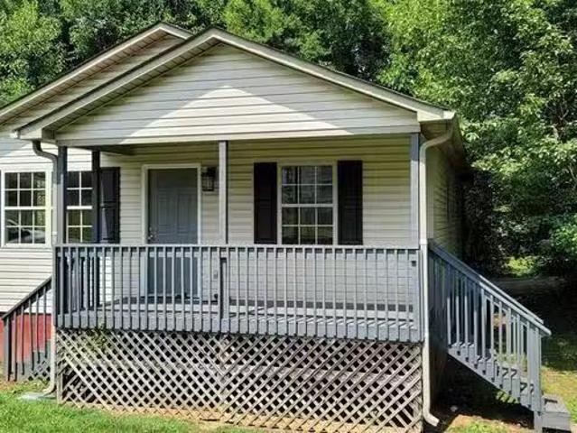 55615871 1820 Tillery Ave