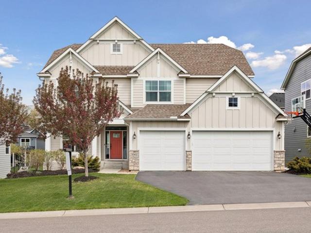 5562 Zircon Ln N, Plymouth, MN 55446
