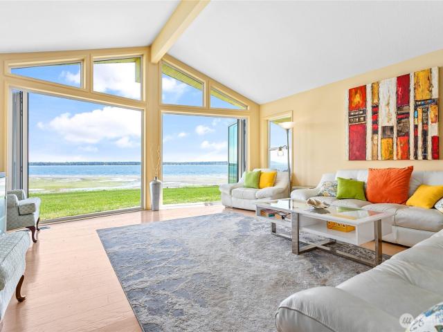5563 Haida Way