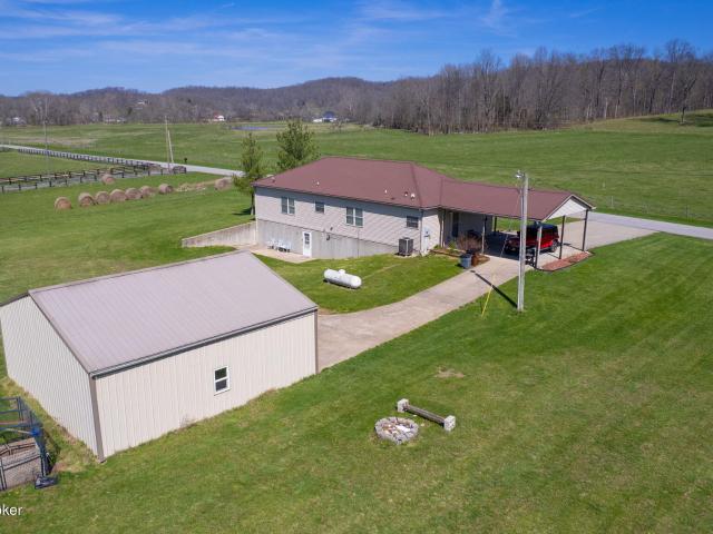 556 Boone Rd