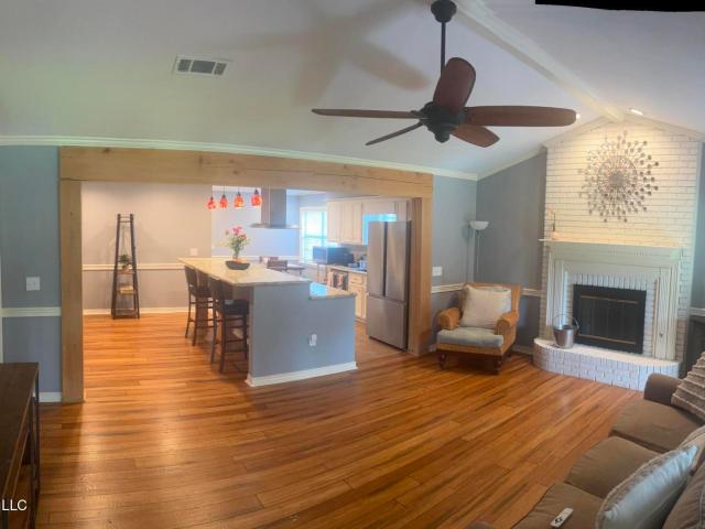 556 Brookstone Circle