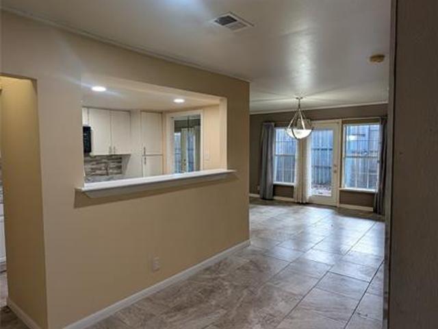 556 E Avenue J # B