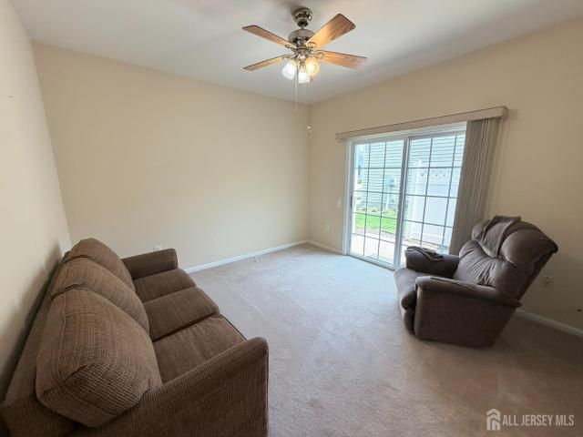 556 NE Harrier Drive
