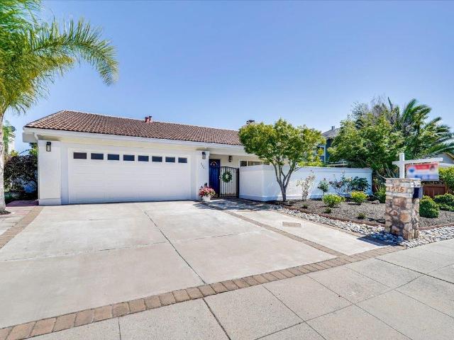 556 Seahorse Lane