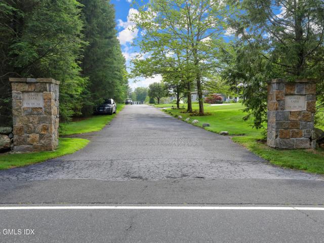556 Riversville Rd, Greenwich, CT 06831 | MLS #124557 | Compass