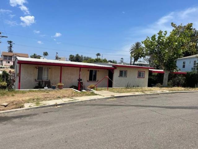 5574 Encina Dr, San Diego, CA 92114