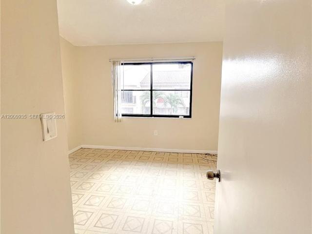 5575 W 26th Ct, Unit 203, Hialeah, FL 33016 | MLS #A12000