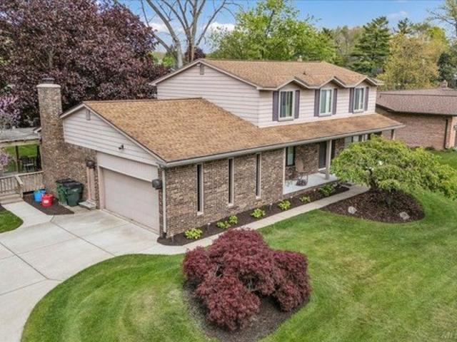 55767 Sandy Ln, Shelby Township, MI 48316