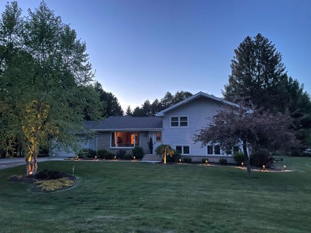 5576 Auchter Ln, Waunakee, WI 53597 | Compass