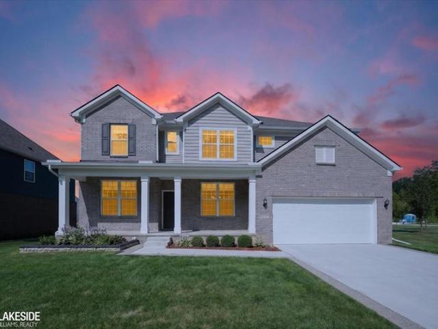 55777 Beacon Shore Dr, Utica, MI 48315