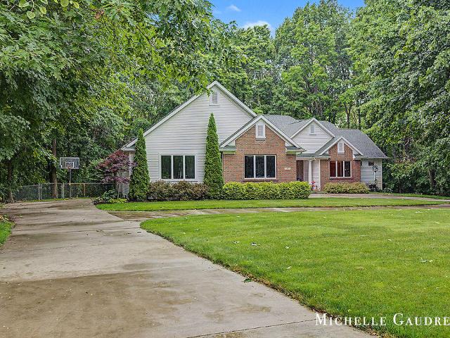 5577 Fieldstone Court