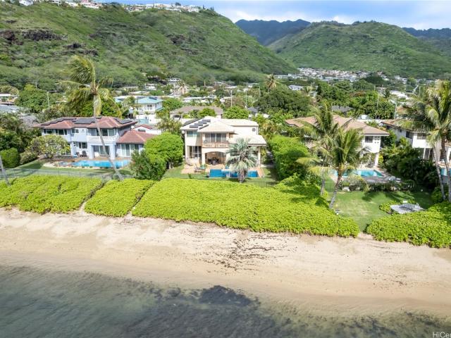 5577 Kalanianaʻole Hwy, Honolulu, HI 96821 | MLS #202605 | Compass
