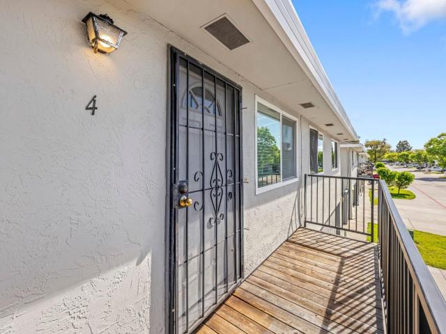 5578 Spinnaker Dr, Unit 4, San Jose, CA 95123 | MLS #ML82044