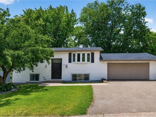 5578 Upper 183rd St W, Farmington, MN 55024