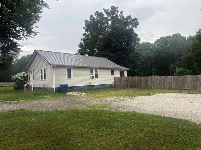 55791 Clover Rd, Mishawaka, IN 46545