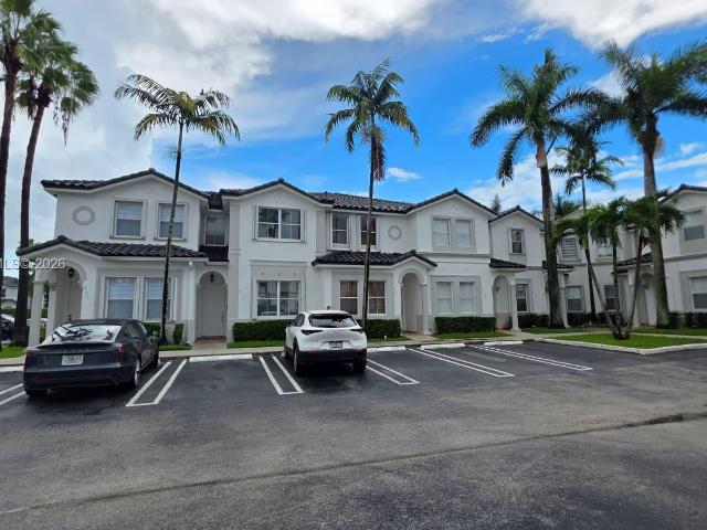 5570 NW 107th Ave, Unit 902, Doral, FL 33178 | MLS #A11882