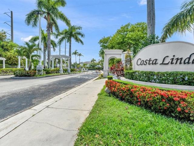 5570 NW 107th Ave Apt 916, Doral, FL 33178