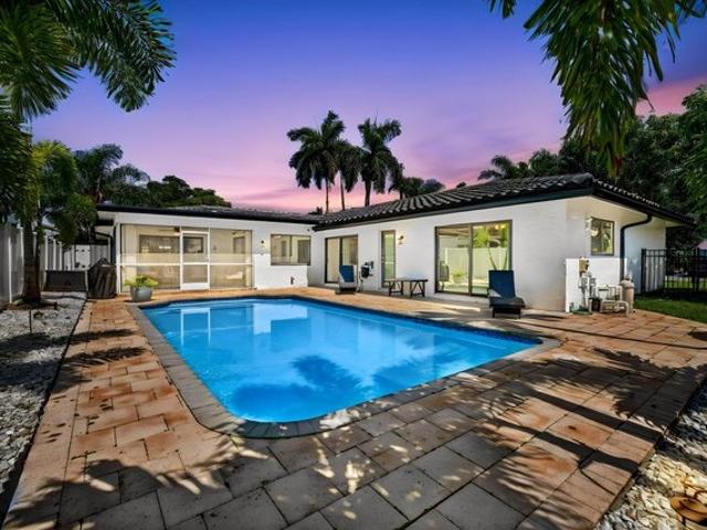 5570 NE 26th Ave, Fort Lauderdale, FL 33308