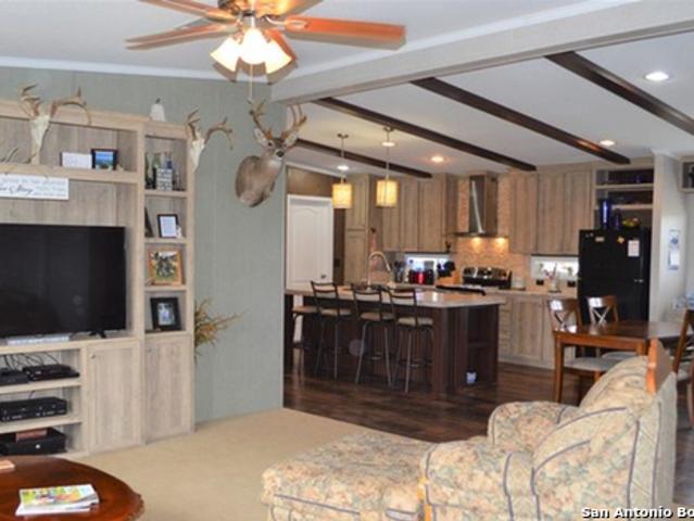 5570 Blackhill