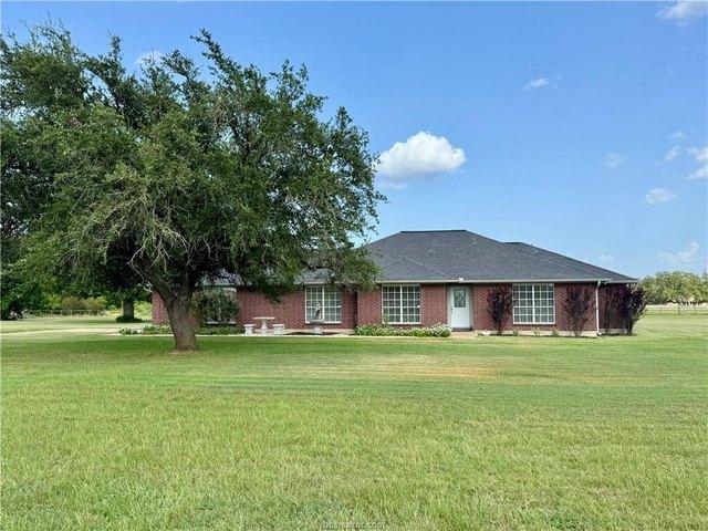 5570 Dilly Shaw Tap Rd, Bryan, TX 77808