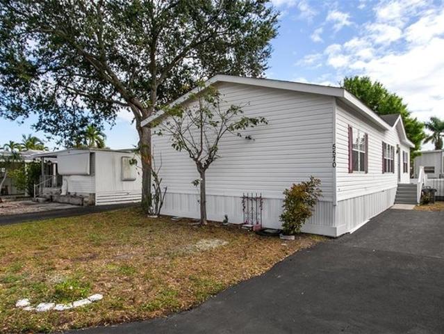 5570 SW 32nd Ter, Fort Lauderdale, FL 33312