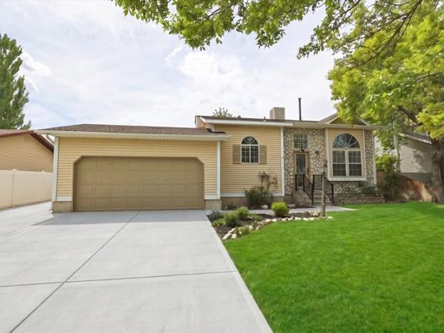 5571 W 4260 S, West Valley City, UT 84120