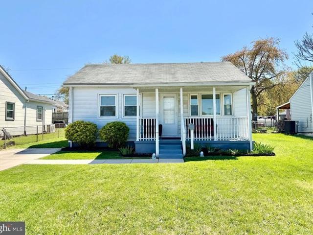 557 Compass Rd, Middle River, MD 21220