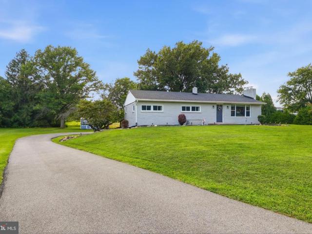 557 Chestnut Hill Road
