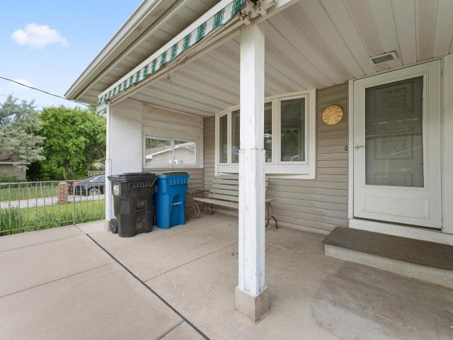 557 Cheri Lane NE