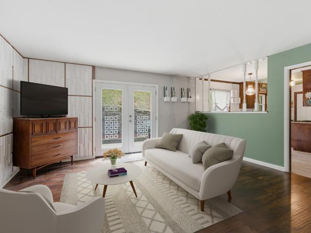 557 Holt Valley Rd, Nashville, TN 37209 | Compass