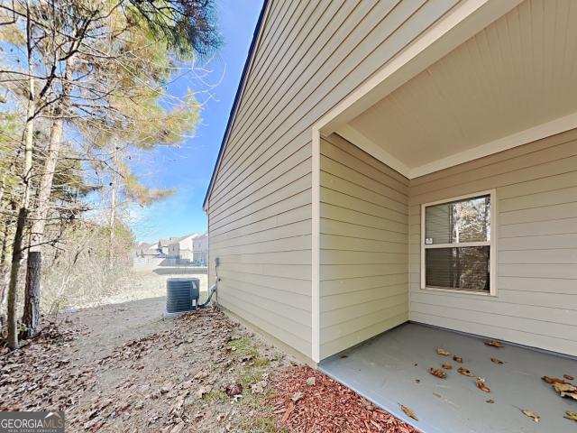 557 Scotland Drive