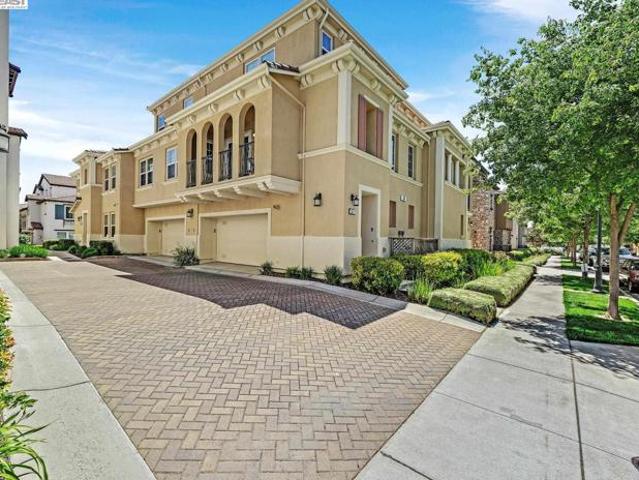 557 Selby Lane #1, Livermore, CA 94551