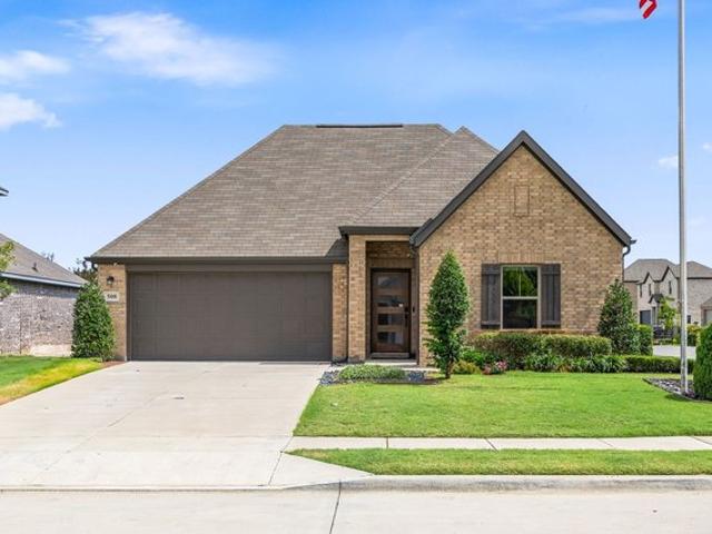 557 Stone Hollow Dr, Van Alstyne, TX 75495