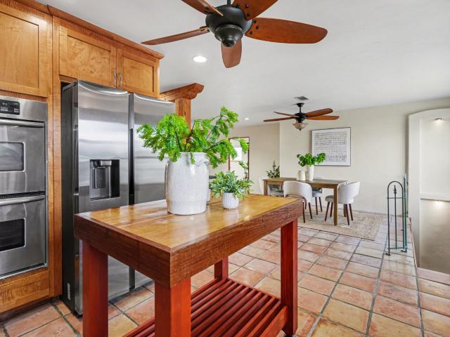 557 Pompano Street